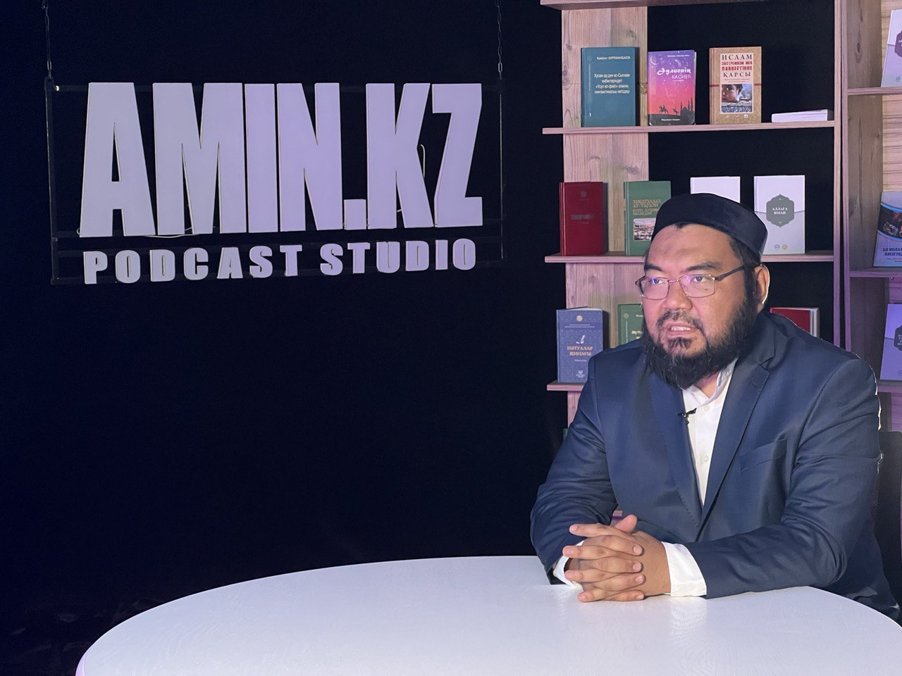 Белгілі ғалым Мақсатбек Қайырғалиев «amin.kz» студиясында сұхбат берді | AMIN.KZ
