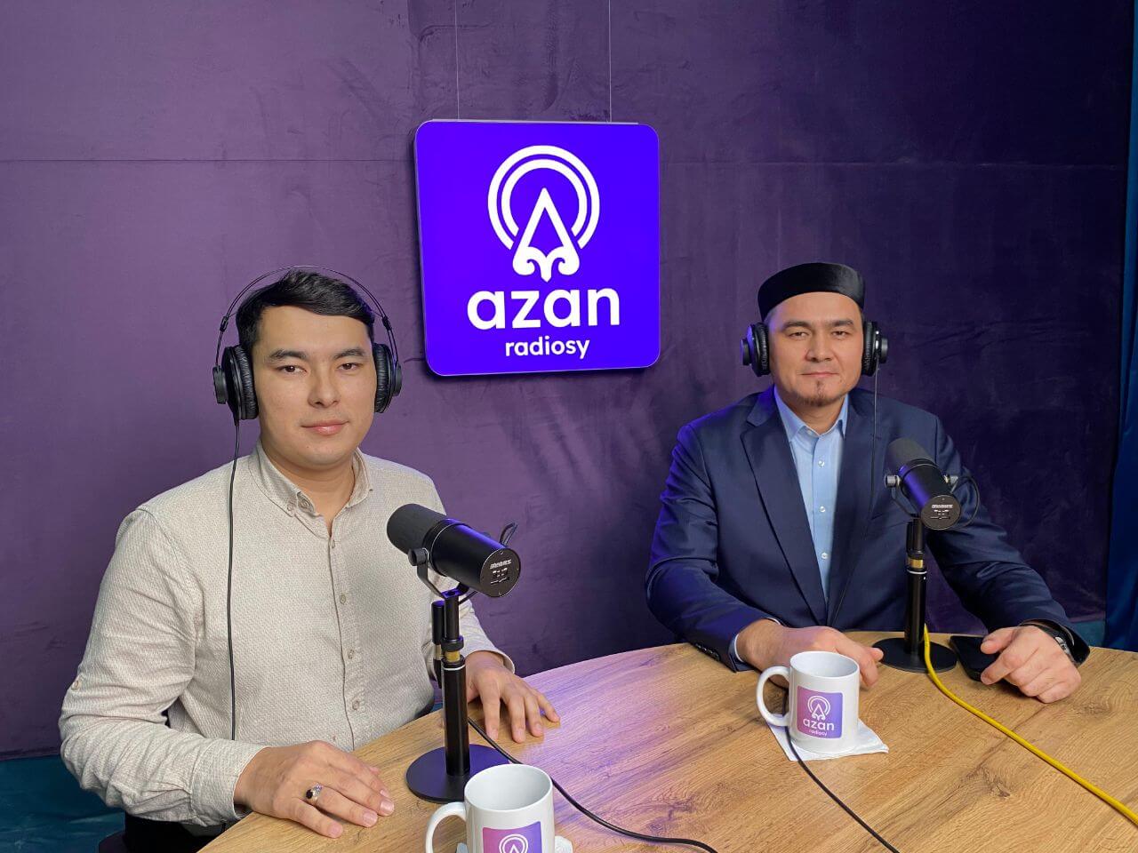 Атырау облысына белгілі ұстаз Нұрлыбек Күзенбаев келді | AMIN.KZ