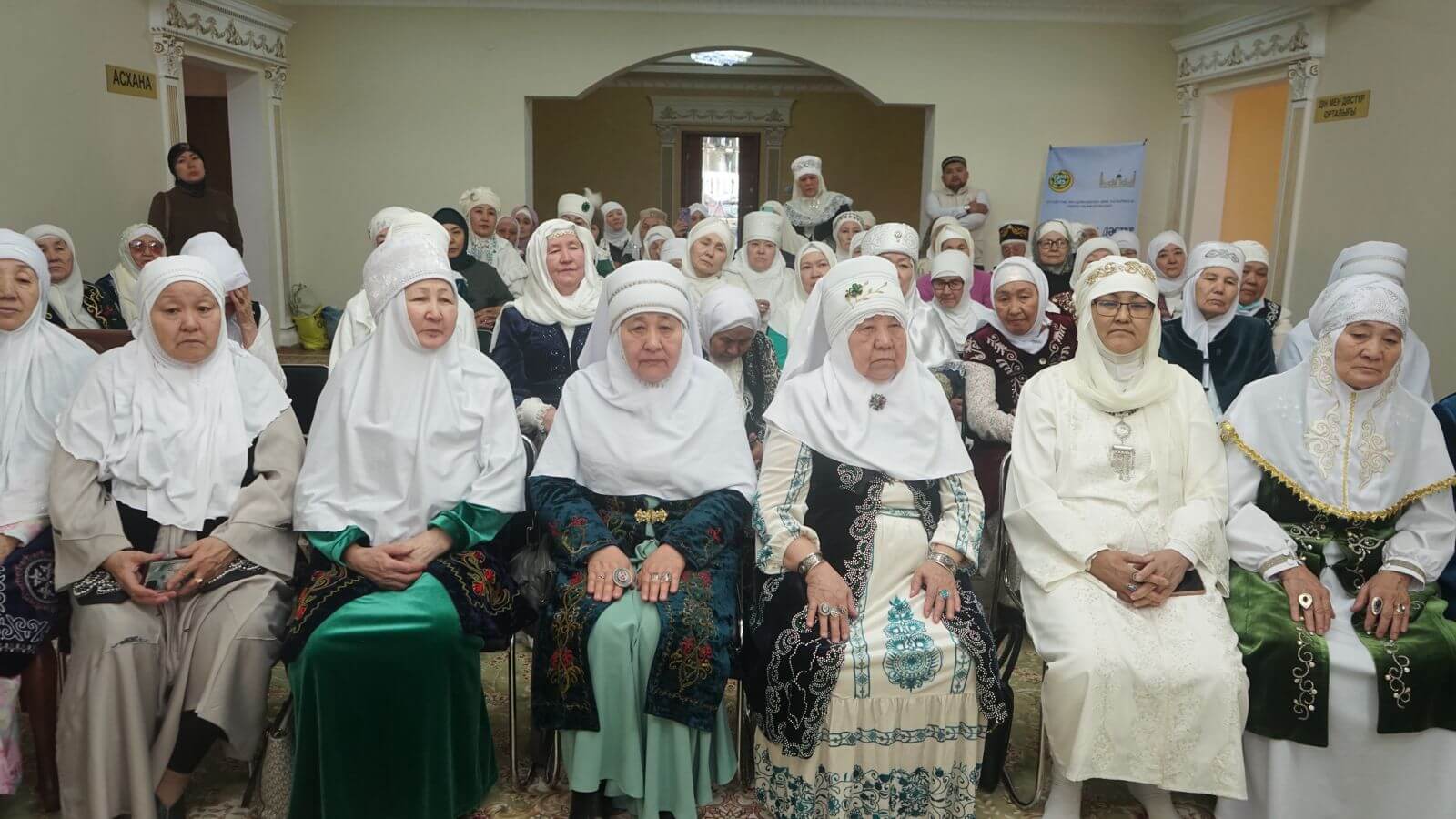 Алтынбек Ұтысханұлы аналарға алғыс айтты (+ ВИДЕО) | AMIN.KZ