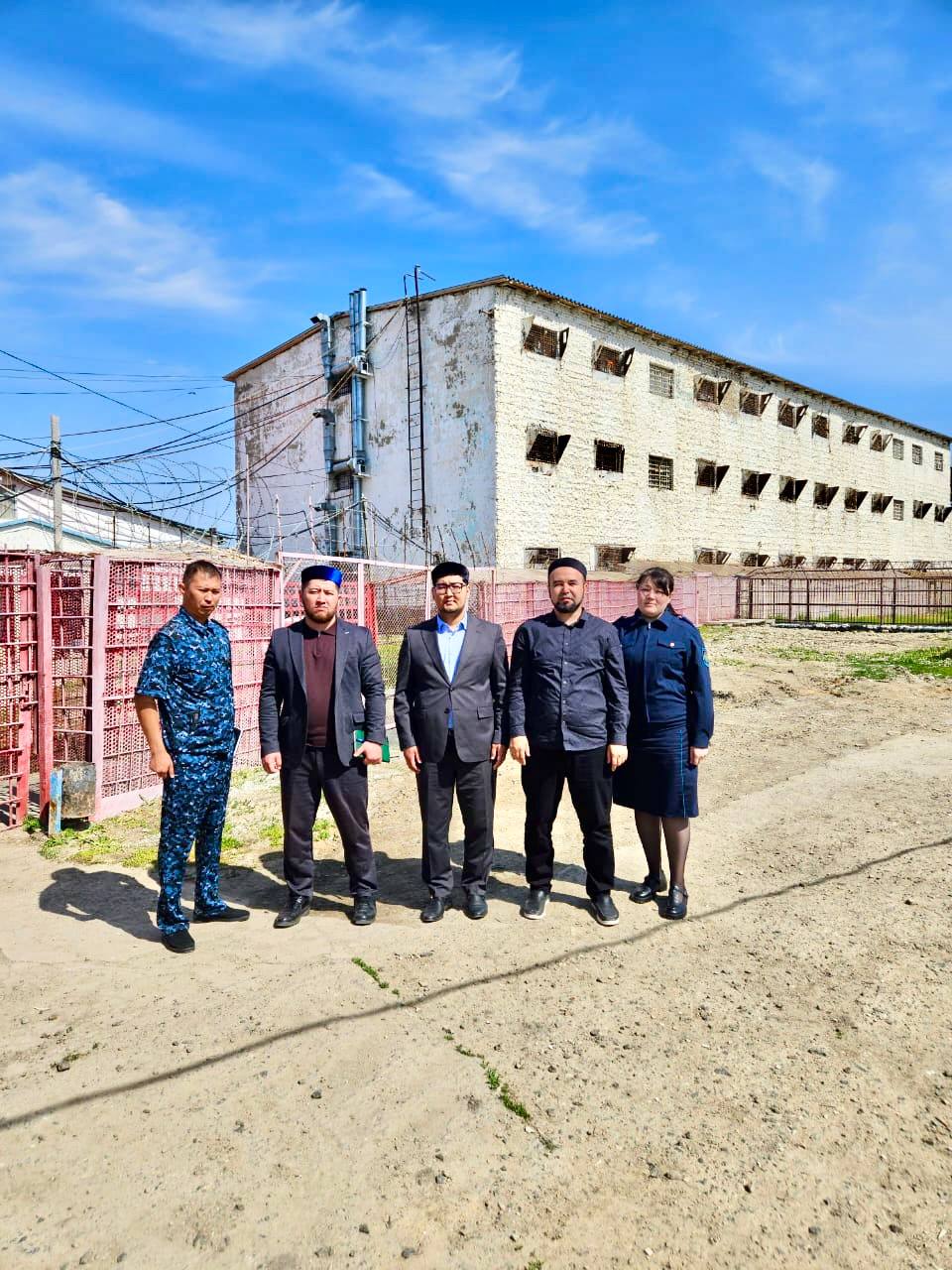 ДІНИ ОҢАЛТУ БӨЛІМІНІҢ МАМАНДАРЫ ТҮЗЕТУ МЕКЕМЕЛЕРІНДЕ БОЛДЫ | AMIN.KZ